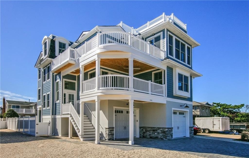 3800 sq ft Ocean Side Home with Ocean views - Pool - 6 bdrm - 6.5 bath ...