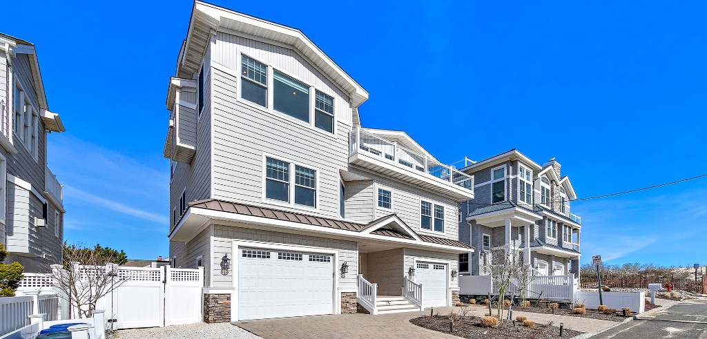 117 E Colorado - 1 off ocean - pool - 5 Bedrooms | Brant Beach Rental