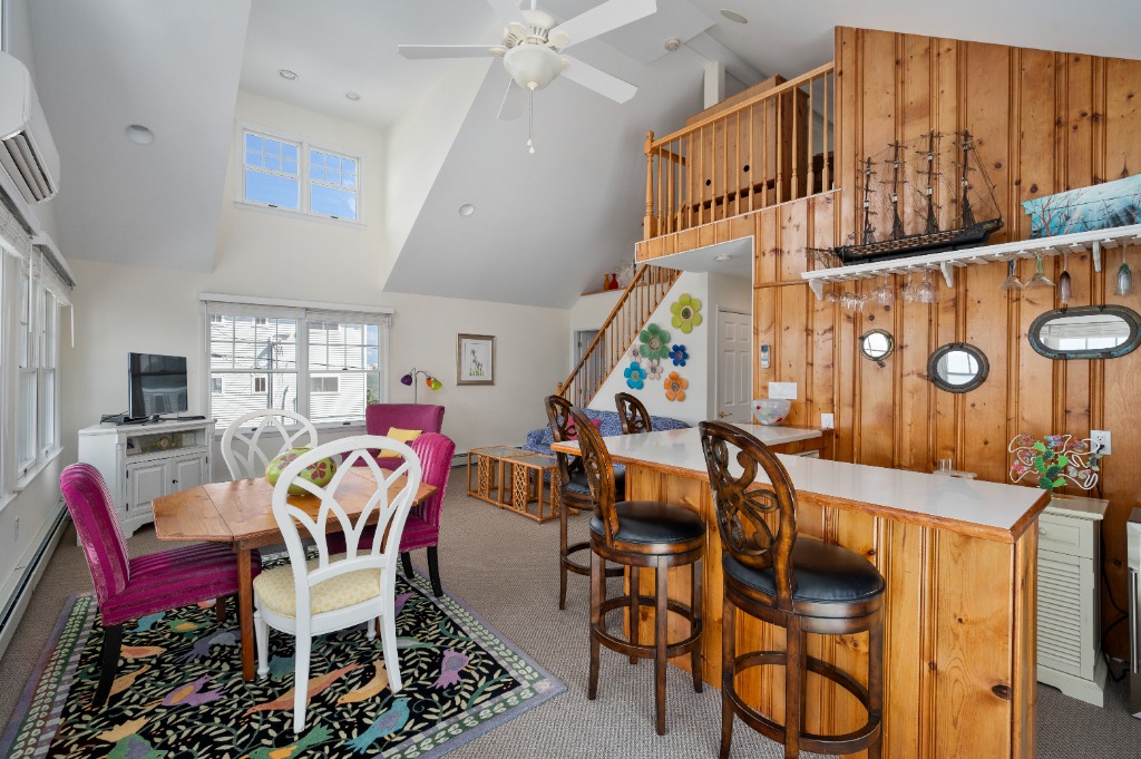 Beautiful Water View Home- One Off Bay