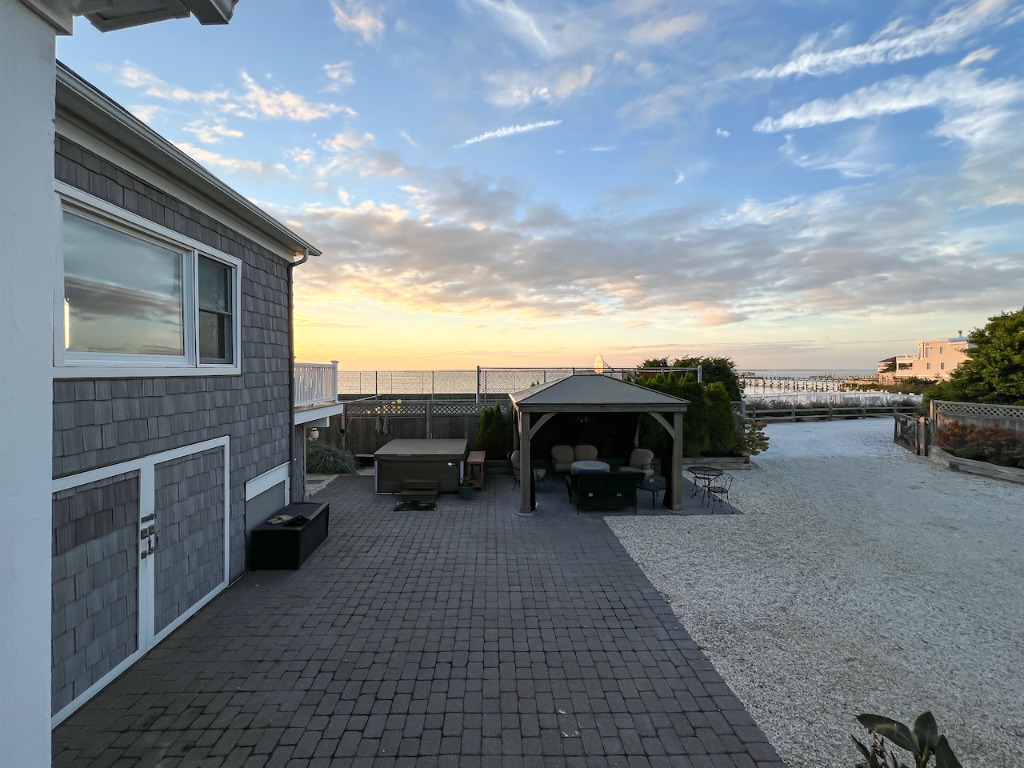 BONDS LBI Historic Bayfront Home Stunning Views | Holgate Rental